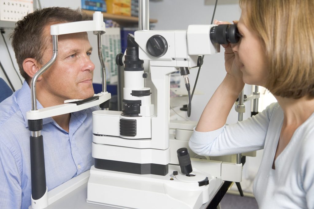 What to Expect in Your LASIK Surgery Consultation - KE - Eye Centers of ...